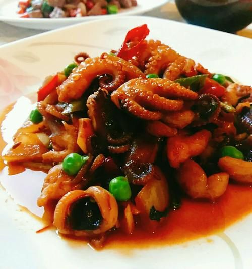 酱爆红烧八爪鱼怎么做_八爪鱼焯水多久才嫩-第2张图片-山城妙识