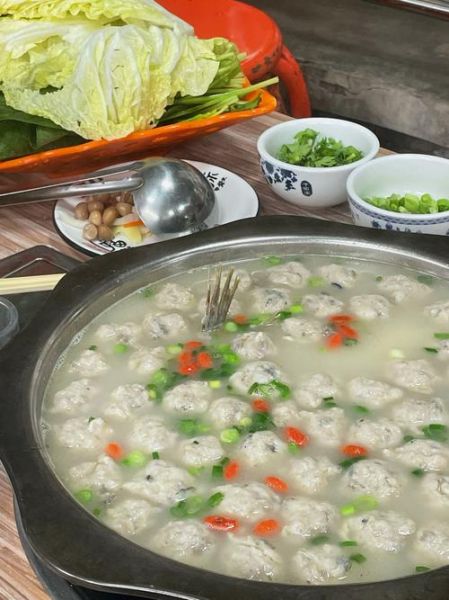 鱼丸怎么煮好吃_家常鱼丸汤做法-第3张图片-山城妙识