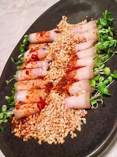 蒜泥白肉用什么部位的肉_蒜泥白肉用哪个部位最好吃-第1张图片-山城妙识 蒜泥白肉用什么部位的肉_蒜泥白肉用哪个部位最好吃-第1张图片-山城妙识