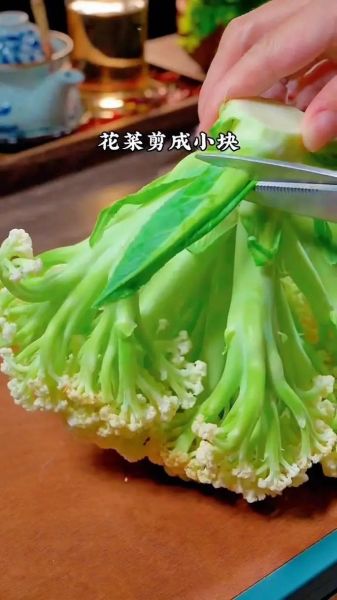 蒜蓉绿菜花怎么炒好吃_蒜蓉绿菜花焯水几分钟-第1张图片-山城妙识