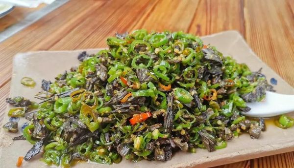 干巴菌怎么做好吃_干巴菌的做法大全-第1张图片-山城妙识