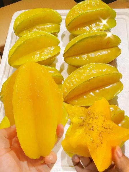 杨桃可以带皮吃吗_杨桃皮能吃吗-第1张图片-山城妙识