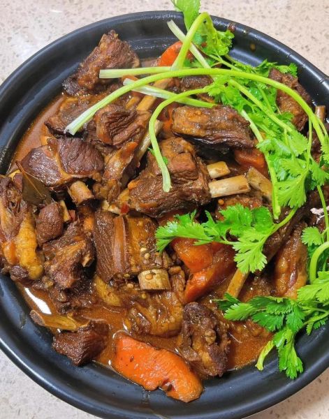 红焖羊排家常做法_羊排怎么炖才软烂不膻-第1张图片-山城妙识