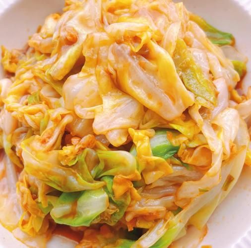 炒洋白菜家常做法_洋白菜怎么炒才脆-第1张图片-山城妙识