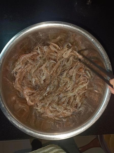 干炸小河虾怎么做酥脆_小河虾炸多久才金黄-第3张图片-山城妙识