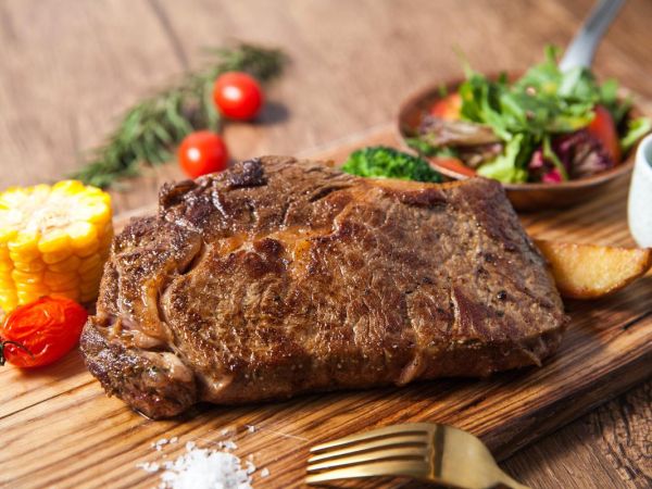 烤牛排怎么选部位_牛排烤多久才熟-第2张图片-山城妙识