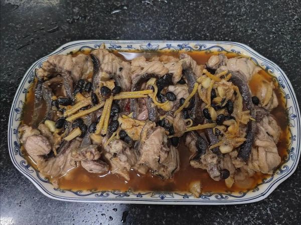 塘鲺鱼怎么杀_塘鲺鱼宰杀技巧-第2张图片-山城妙识