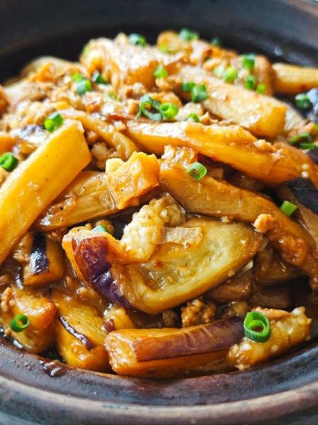 咸鱼茄子怎么做才好吃_家常咸鱼茄子做法大全-第3张图片-山城妙识