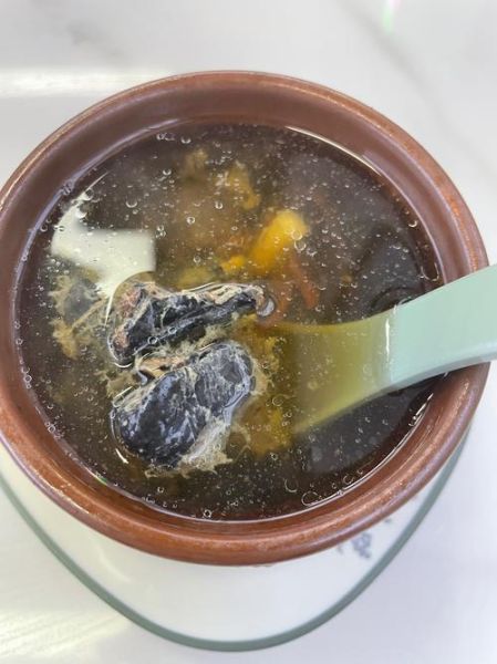 砂锅乌鸡汤的做法_乌鸡汤怎么炖好喝-第3张图片-山城妙识 砂锅乌鸡汤的做法_乌鸡汤怎么炖好喝-第3张图片-山城妙识