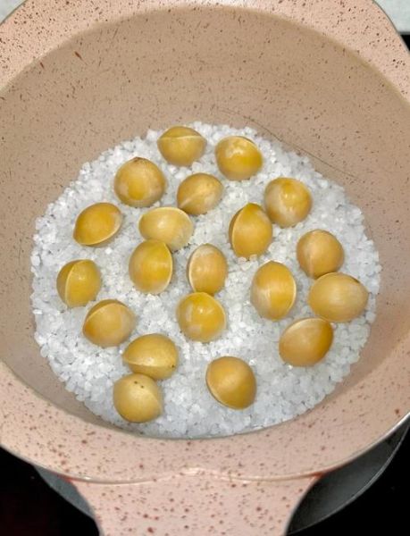 盐焗白果怎么做_盐焗白果的做法窍门-第1张图片-山城妙识