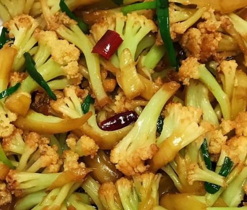 炒菜花用焯水吗_菜花焯水多久-第1张图片-山城妙识 炒菜花用焯水吗_菜花焯水多久-第1张图片-山城妙识