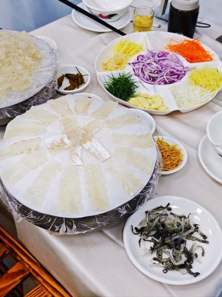 顺德鱼生配料大全_正宗做法有哪些-第2张图片-山城妙识