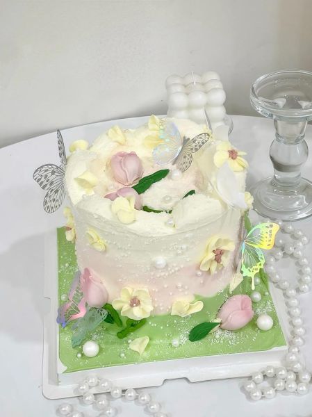 女孩生日蛋糕网红款有哪些_如何挑选不翻车-第2张图片-山城妙识