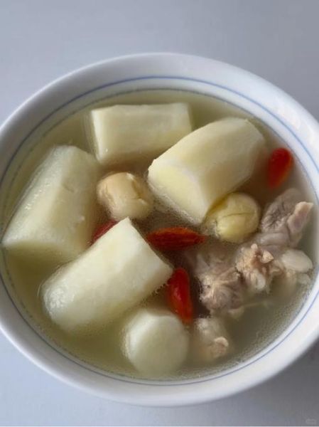 山药炖排骨怎么炖好吃又营养_山药炖排骨的做法窍门-第1张图片-山城妙识 山药炖排骨怎么炖好吃又营养_山药炖排骨的做法窍门-第1张图片-山城妙识