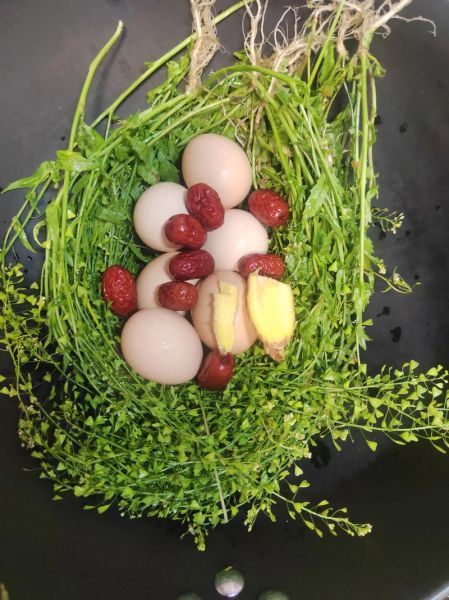 三月三荠荠菜煮鸡蛋的功效_荠荠菜煮鸡蛋有什么功效-第1张图片-山城妙识