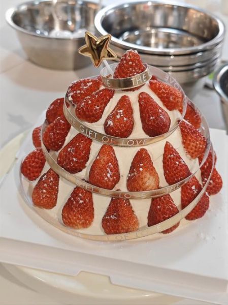 草莓蛋糕怎么做_草莓蛋糕制作步骤图-第2张图片-山城妙识