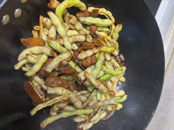 土豆芸豆怎么炒好吃_土豆芸豆炖多久能熟-第2张图片-山城妙识