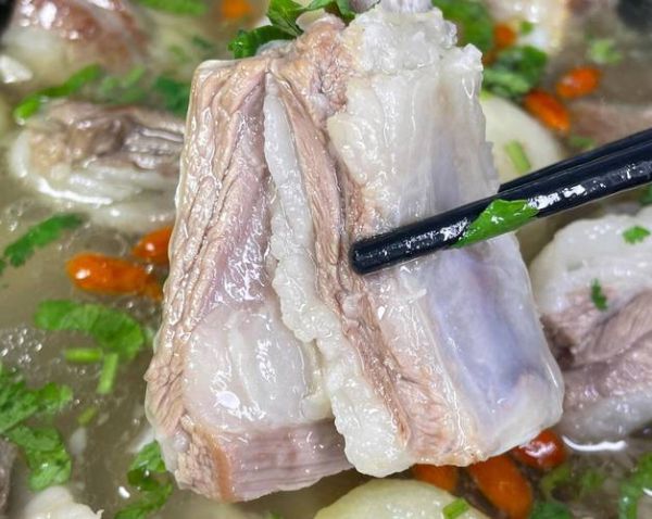 清水煮羊肉的正确方法_怎样煮羊肉不腥不柴-第2张图片-山城妙识 清水煮羊肉的正确方法_怎样煮羊肉不腥不柴-第2张图片-山城妙识