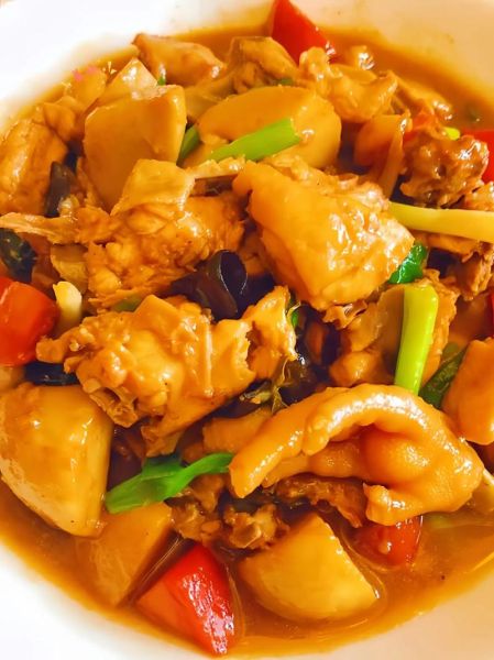 芋儿烧鸡怎么做_芋儿烧鸡正宗做法-第1张图片-山城妙识 芋儿烧鸡怎么做_芋儿烧鸡正宗做法-第1张图片-山城妙识