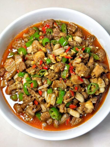 家常炒鸭子怎么做_炒鸭子去腥技巧-第2张图片-山城妙识