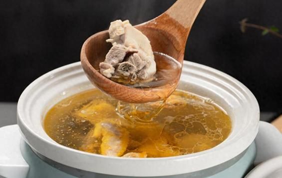 老母鸡汤怎么炖好喝_老母鸡汤做法视频教程-第3张图片-山城妙识