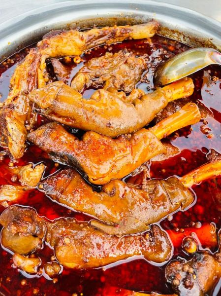 羊蹄怎么做好吃_羊蹄的做法大全视频-第3张图片-山城妙识