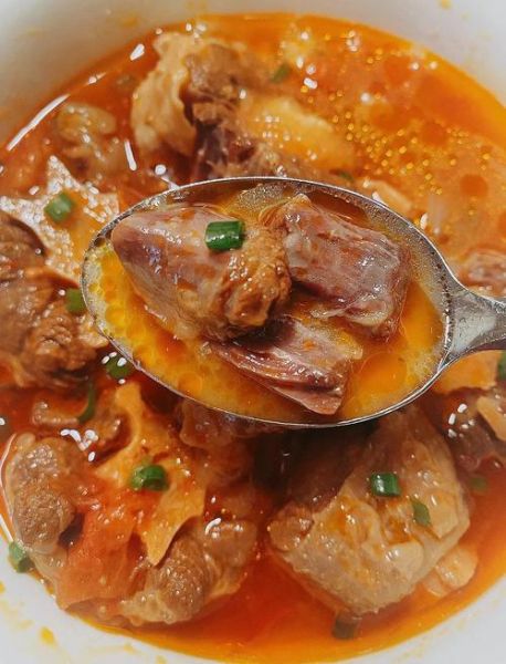 牛尾汤怎么做最好_牛尾汤炖多久最香-第3张图片-山城妙识