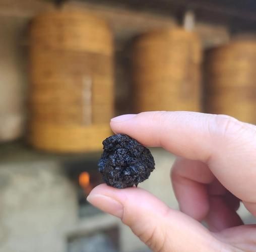 九蒸九晒黑芝麻丸骗局揭秘_如何辨别真假-第2张图片-山城妙识 九蒸九晒黑芝麻丸骗局揭秘_如何辨别真假-第2张图片-山城妙识