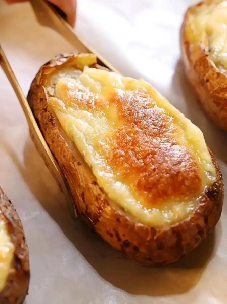 芝士烤土豆怎么做_芝士烤土豆用哪种芝士-第2张图片-山城妙识