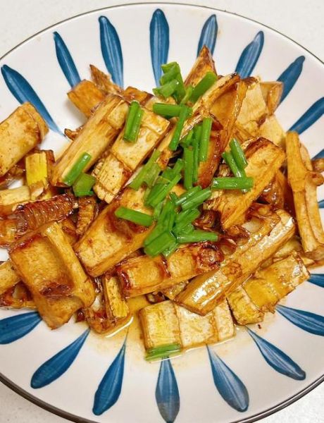 炒新鲜竹笋怎么做好吃_竹笋去涩味的窍门-第2张图片-山城妙识