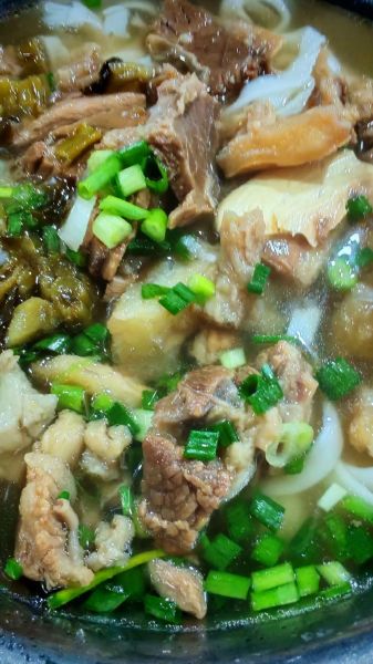 牛腩粉热量是多少_减肥能吃牛腩粉吗-第2张图片-山城妙识