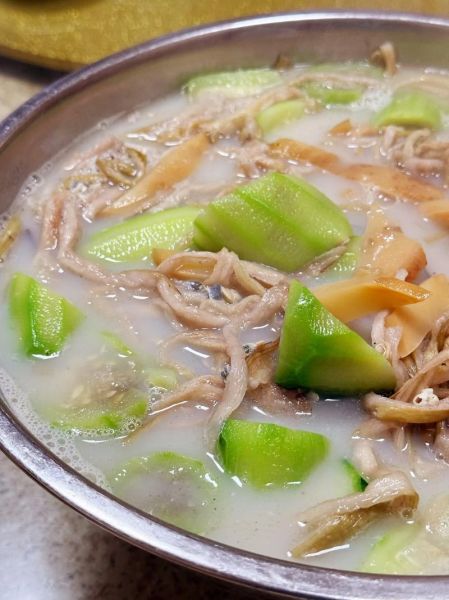 蚬子汤怎么做好吃_蚬子汤的做法窍门-第3张图片-山城妙识