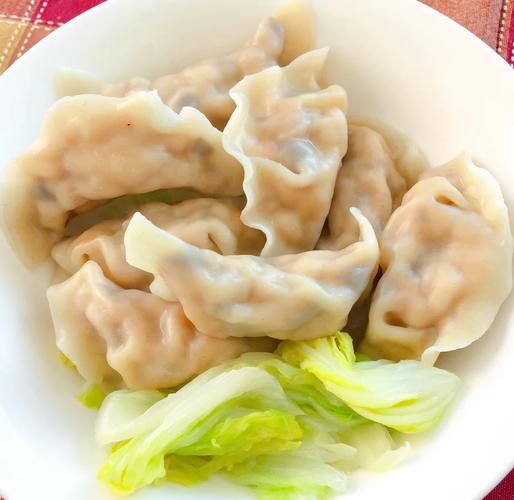 香菇饺子馅搭配什么蔬菜_香菇饺子馅怎么调好吃-第2张图片-山城妙识