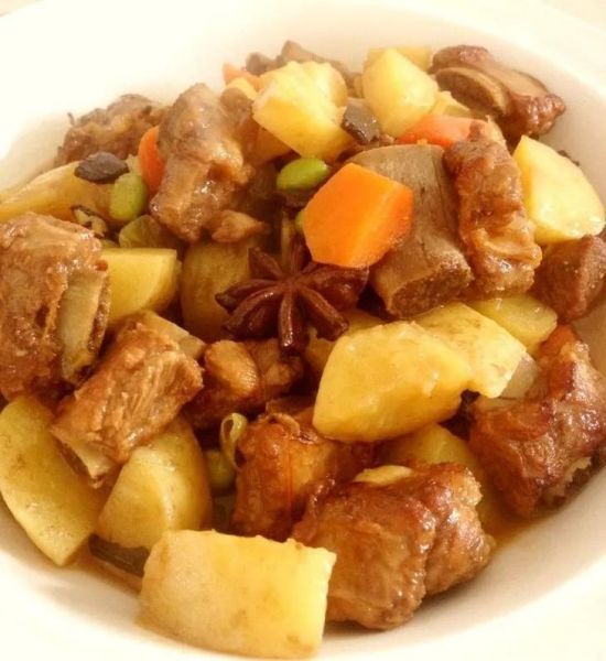 炖排骨什么时候放土豆_土豆炖排骨最佳时间-第1张图片-山城妙识 炖排骨什么时候放土豆_土豆炖排骨最佳时间-第1张图片-山城妙识