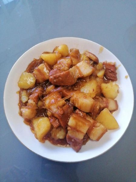 土豆烧肉家常做法视频_新手也能一次成功-第3张图片-山城妙识 土豆烧肉家常做法视频_新手也能一次成功-第3张图片-山城妙识