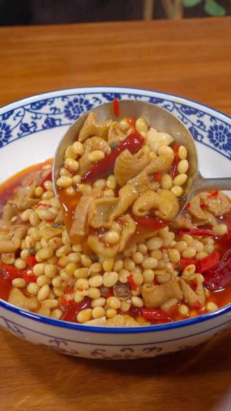 炖肥肠怎么做_肥肠炖多久才软烂-第2张图片-山城妙识