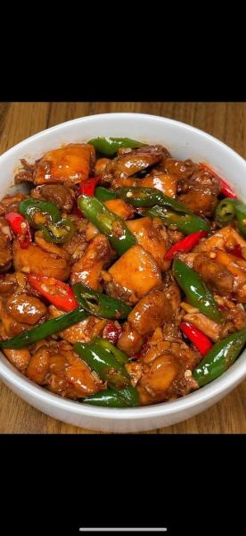 爆炒鸡肉怎么做好吃_鸡肉嫩滑不柴的秘诀-第3张图片-山城妙识