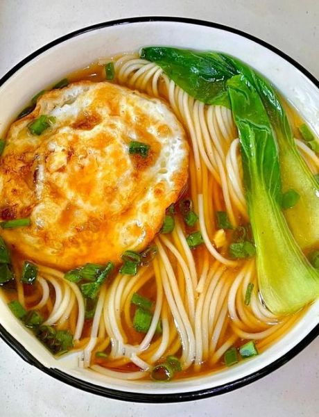 青菜汤面怎么做好吃_青菜汤面热量高吗-第2张图片-山城妙识