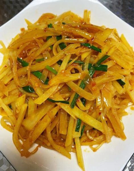 香辣土豆丝怎么炒才脆_香辣土豆丝做法步骤-第1张图片-山城妙识 香辣土豆丝怎么炒才脆_香辣土豆丝做法步骤-第1张图片-山城妙识