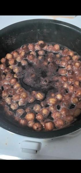 白莲蓉和红莲蓉的区别_哪个更好吃-第3张图片-山城妙识