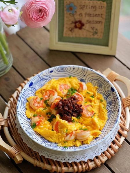 虾仁滑蛋怎么做才嫩滑_正宗做法窍门-第2张图片-山城妙识