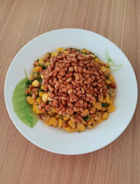 在家怎么做最简单的松仁玉米_松仁玉米需要焯水吗-第3张图片-山城妙识