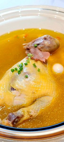 清炖鸡怎么炖才嫩_清炖鸡需要焯水吗-第3张图片-山城妙识