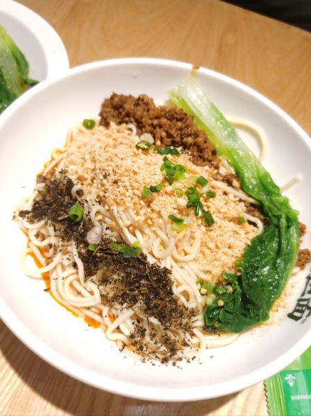 山西豆芽炒担担面怎么做_山西豆芽炒担担面好吃吗-第2张图片-山城妙识