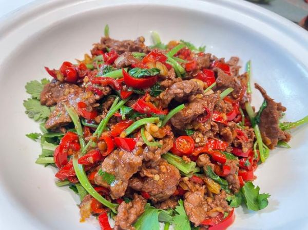 怎样炒牛肉_炒牛肉怎么炒才嫩-第3张图片-山城妙识