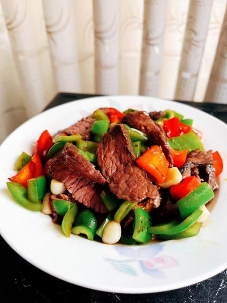怎样炒牛肉_炒牛肉怎么炒才嫩-第1张图片-山城妙识