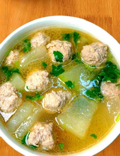 冬瓜汆丸子怎么做好吃_冬瓜丸子汤不腥的秘诀-第2张图片-山城妙识 冬瓜汆丸子怎么做好吃_冬瓜丸子汤不腥的秘诀-第2张图片-山城妙识