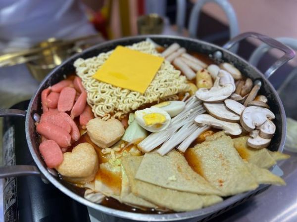 正宗部队火锅怎么做_部队火锅的正宗做法-第2张图片-山城妙识