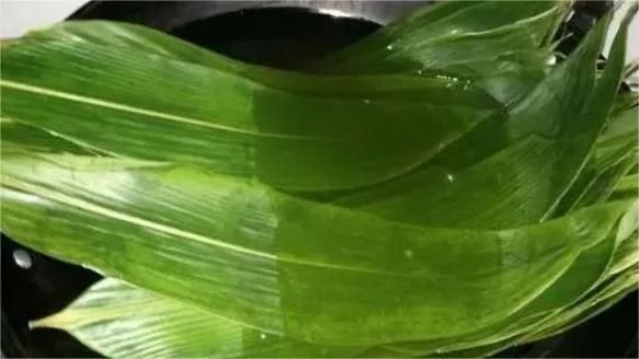 怎样煮粽子粽叶不变色_粽叶翠绿秘诀-第1张图片-山城妙识 怎样煮粽子粽叶不变色_粽叶翠绿秘诀-第1张图片-山城妙识