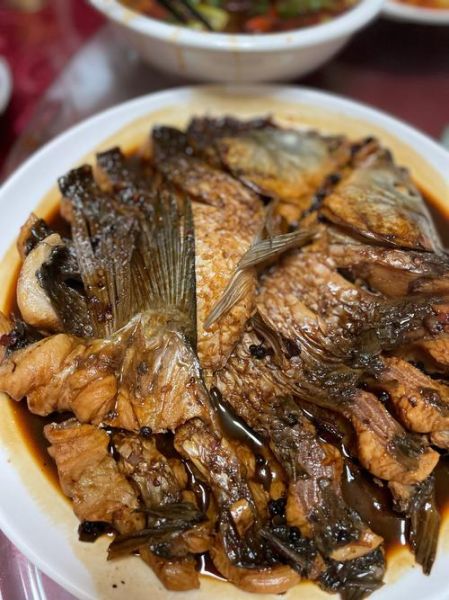 侉炖鱼的家常做法_怎么做不腥又入味-第1张图片-山城妙识 侉炖鱼的家常做法_怎么做不腥又入味-第1张图片-山城妙识